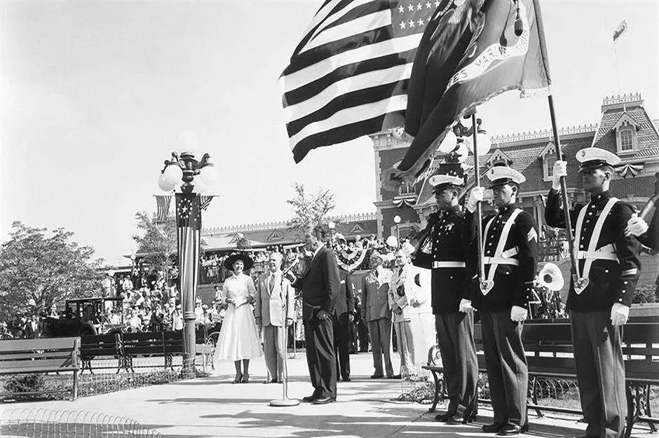15 Historical Photos Of Travelling In 1900s - ShutterBulky