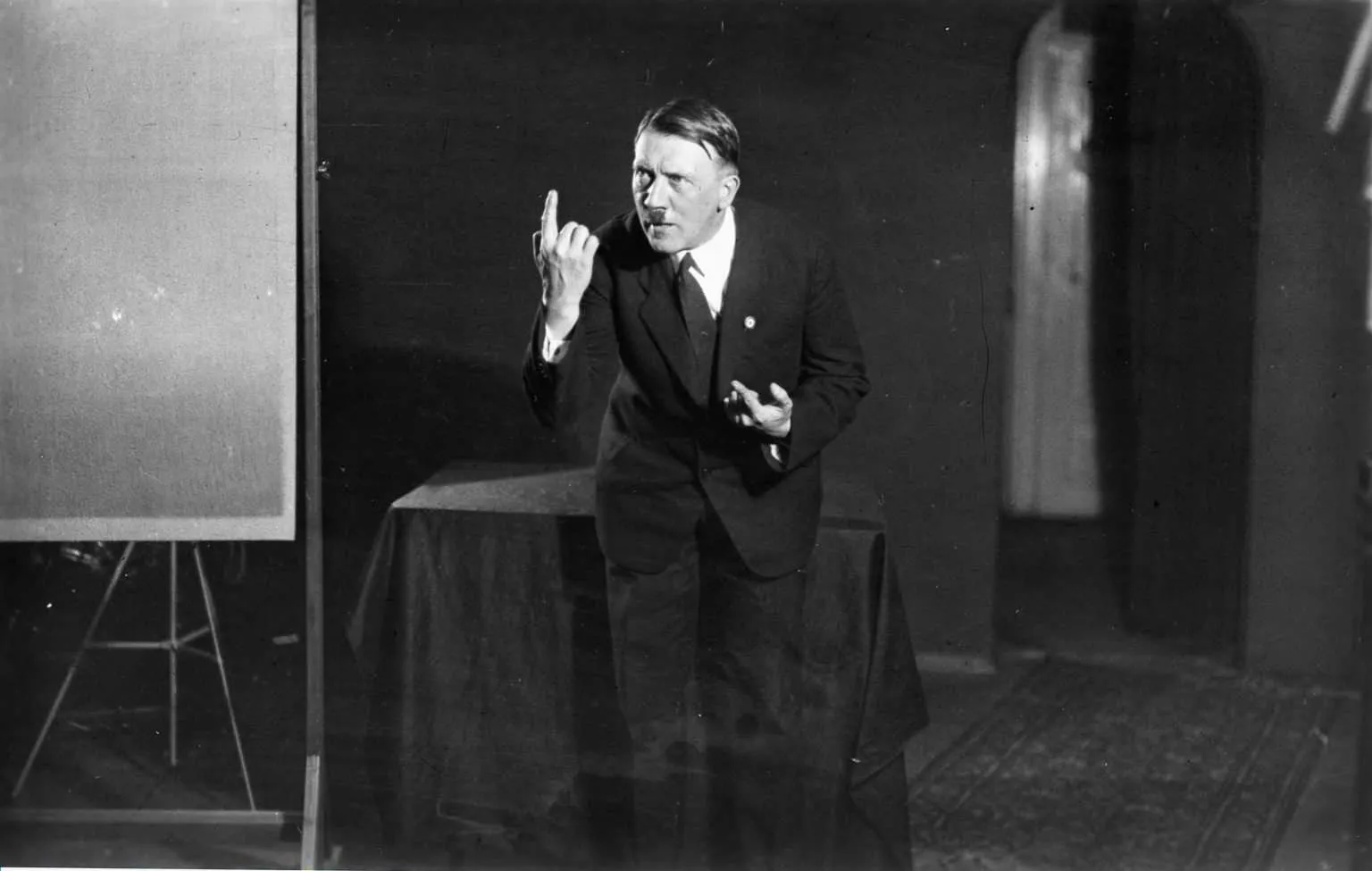 20 Amazingly Colorized Vintage Photos You Should Save - Shutterbulky