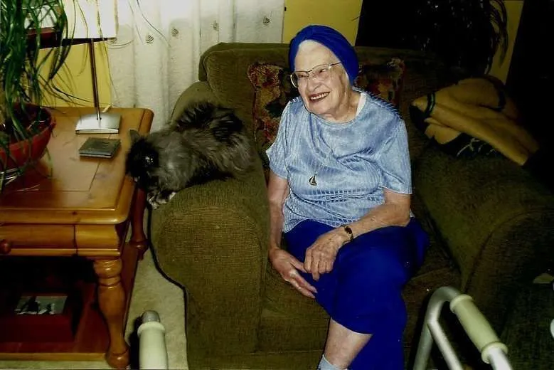 84 Year Old Edith Macefield Refused Million Dollar Offer For Save Her ...