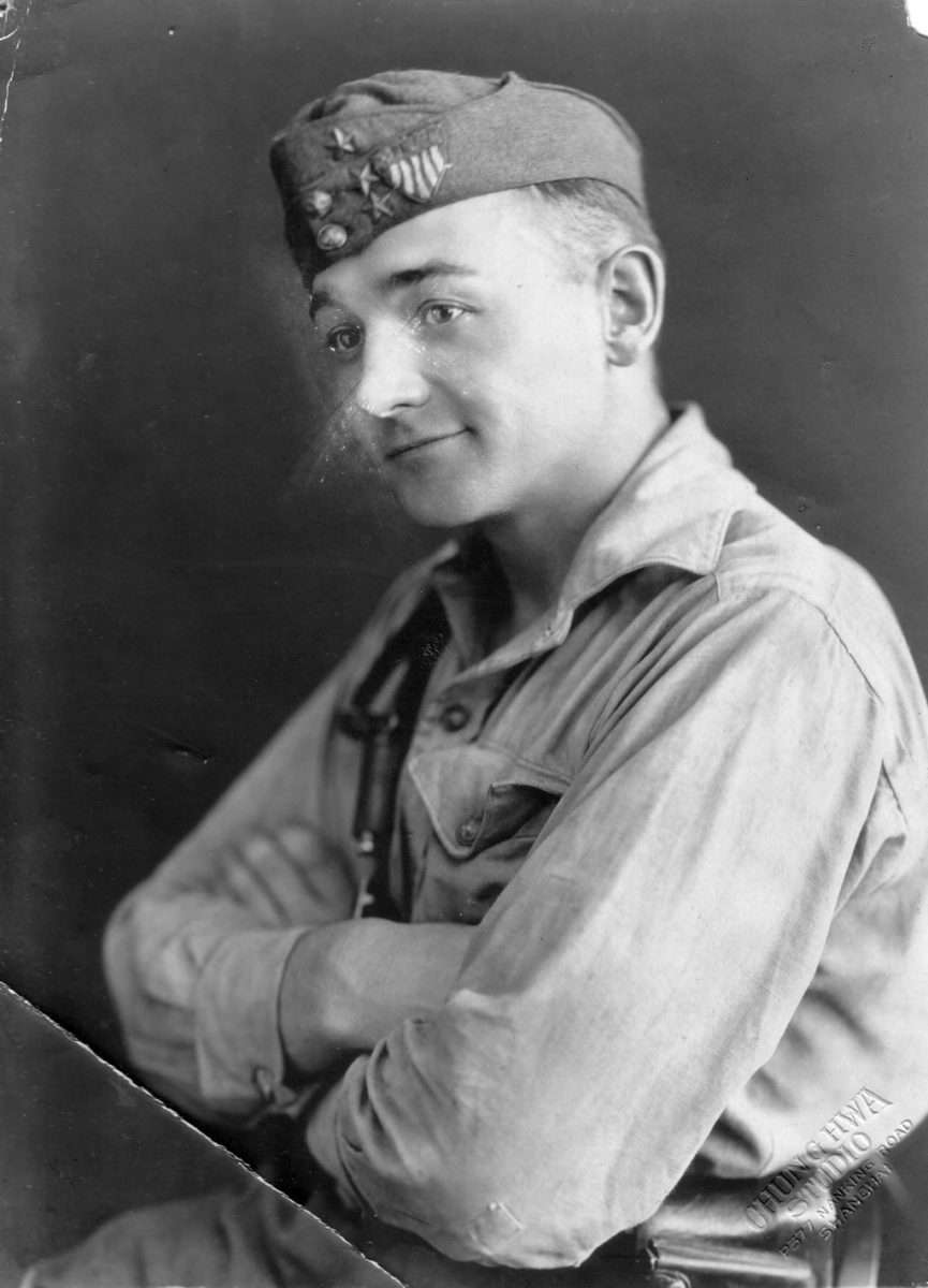 Aloha Wanderwell, first woman to drive around the world with Model T ...