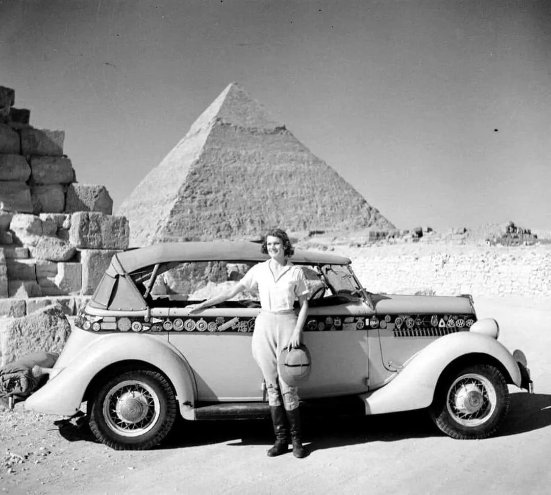 Aloha Wanderwell, first woman to drive around the world with Model T ...