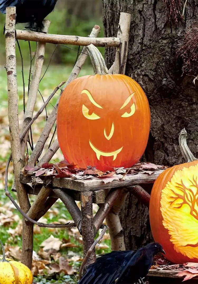 30 Easy Pumpkin Faces Ideas to Draw and Carve for Kids: Spooky Fun for ...
