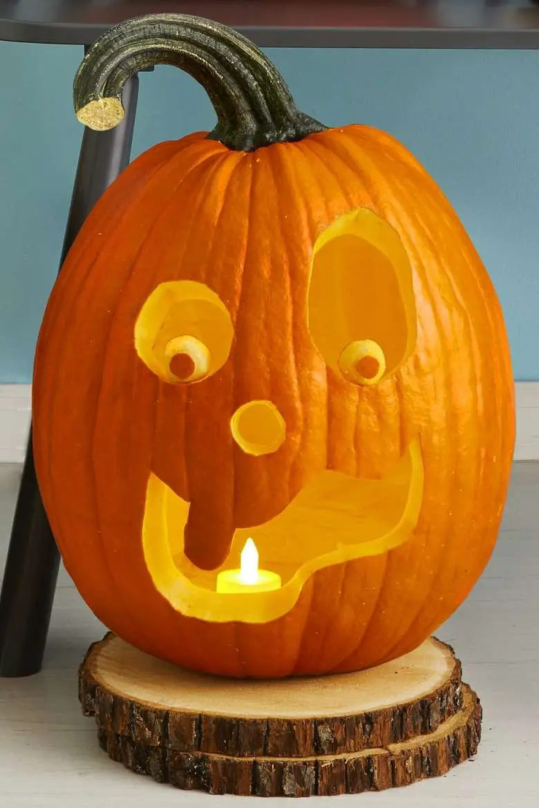 30 Easy Pumpkin Faces Ideas to Draw and Carve for Kids: Spooky Fun for ...